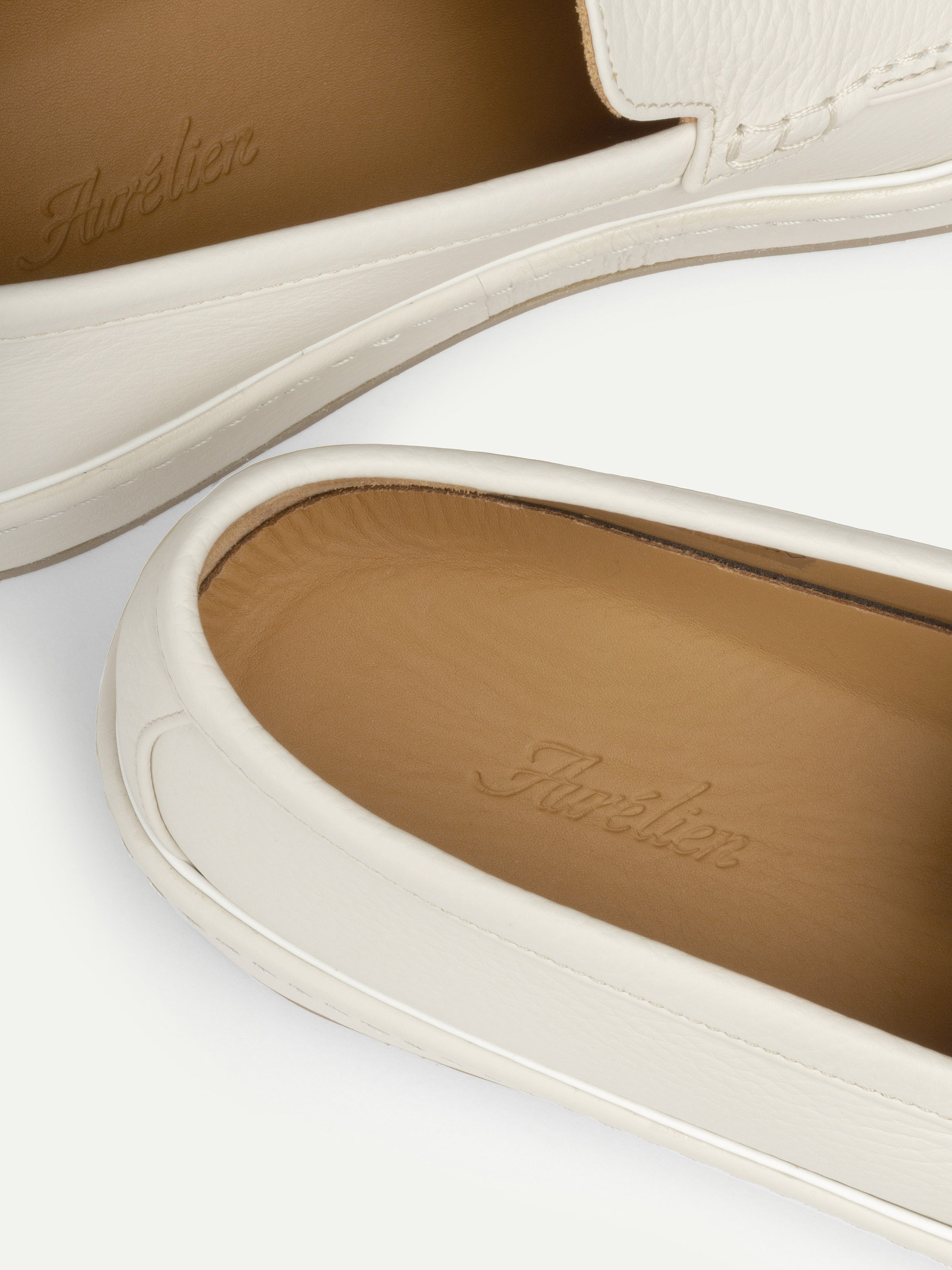 Aurélien | Ivory Grain Suede Voyager Loafer