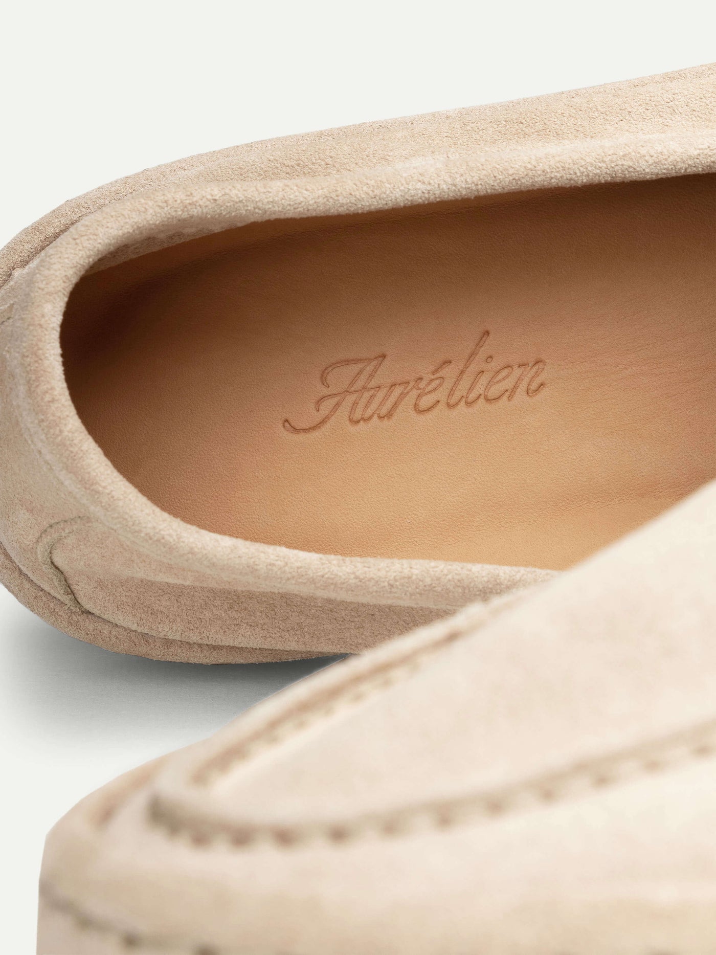 Aurélien | Lady Light Beige Voyager Loafer